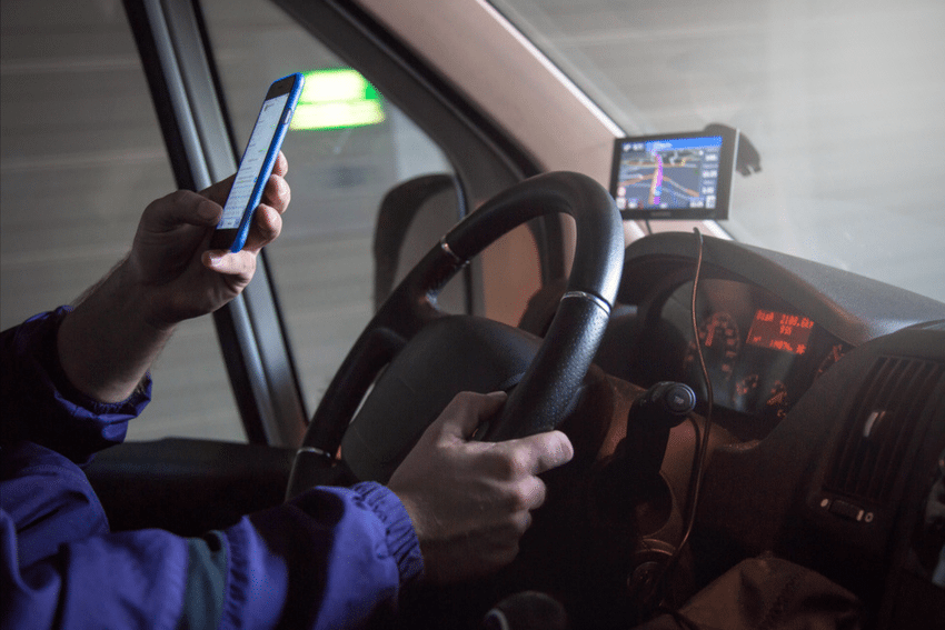 Distracted Driving in Fleets - NERO Global Tracking